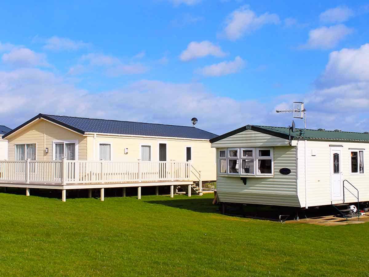 Why Is My Mobile Home Shaking? 5 Causes (w/ Solutions) – Architecture